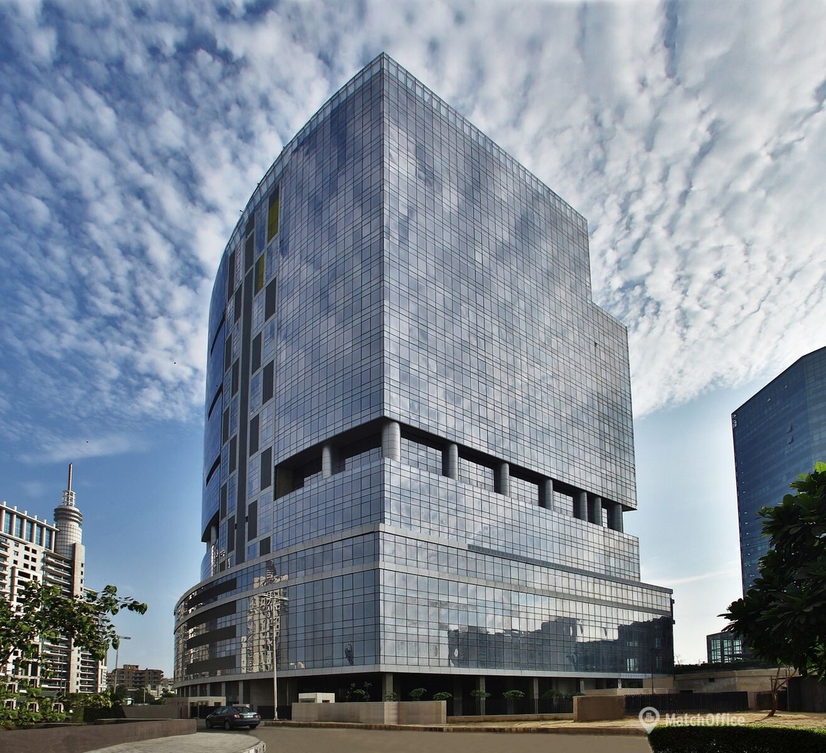 Gurgaon, Two Horizon Center