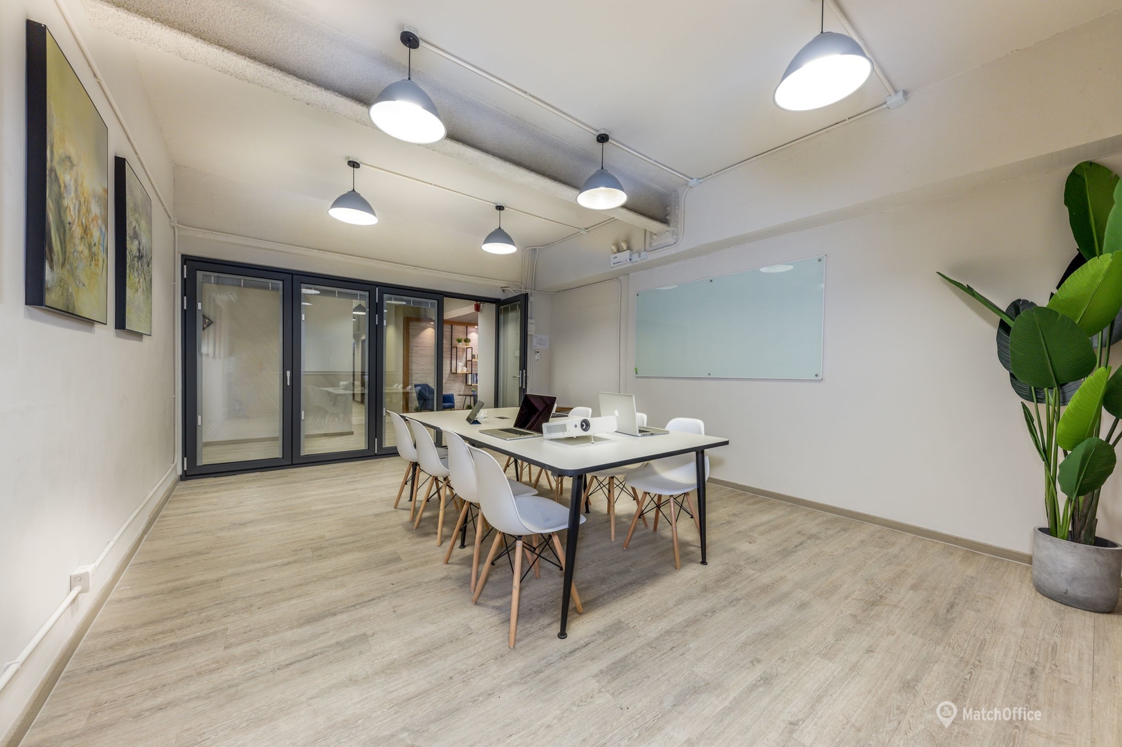 Office Space For Rent on 1/F Cheung Tak Industrial Building, 30 Wong ...