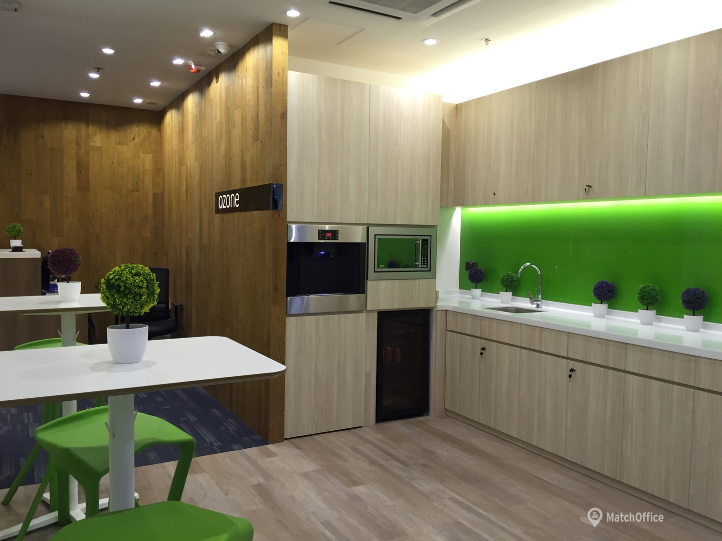 10/F, 18 Shing Yip Street — Prestigious Bussines Suites for Lease in ...