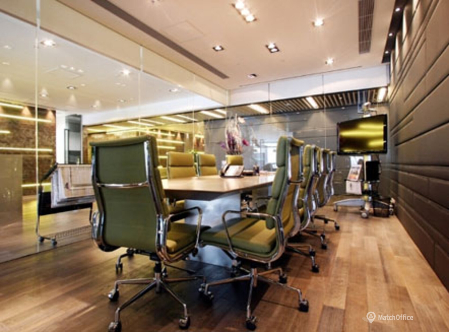 A prestigious business address in a prime location