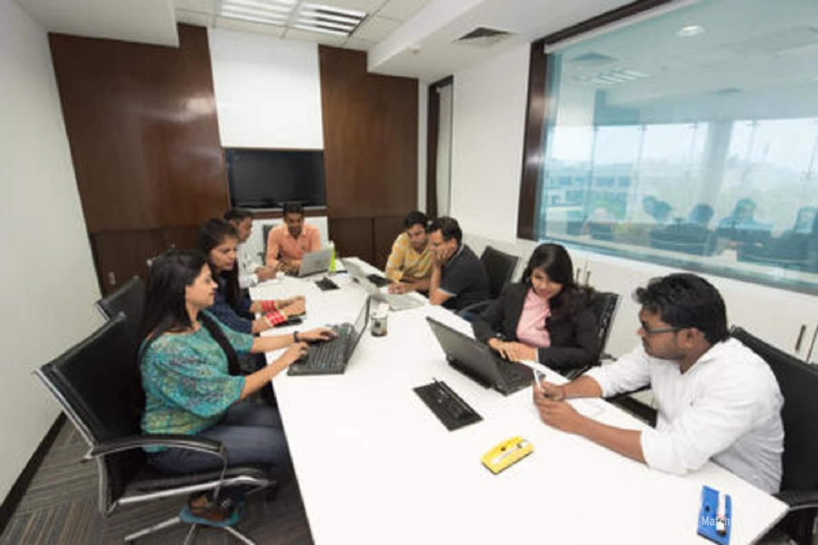 Business Center in SPML House, Sector-32