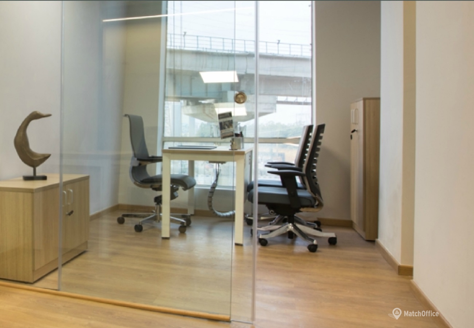 Office Space in DLF CyberHub Building 10, Gurgaon