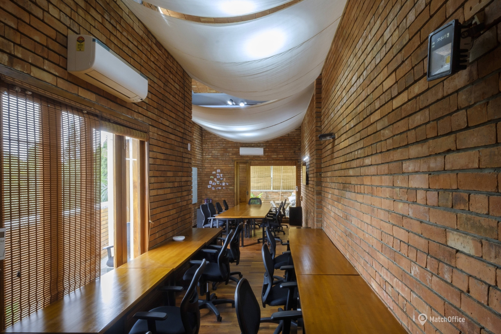 Coworking space for rent in Bengaluru Central Site No. 74 • MatchOffice