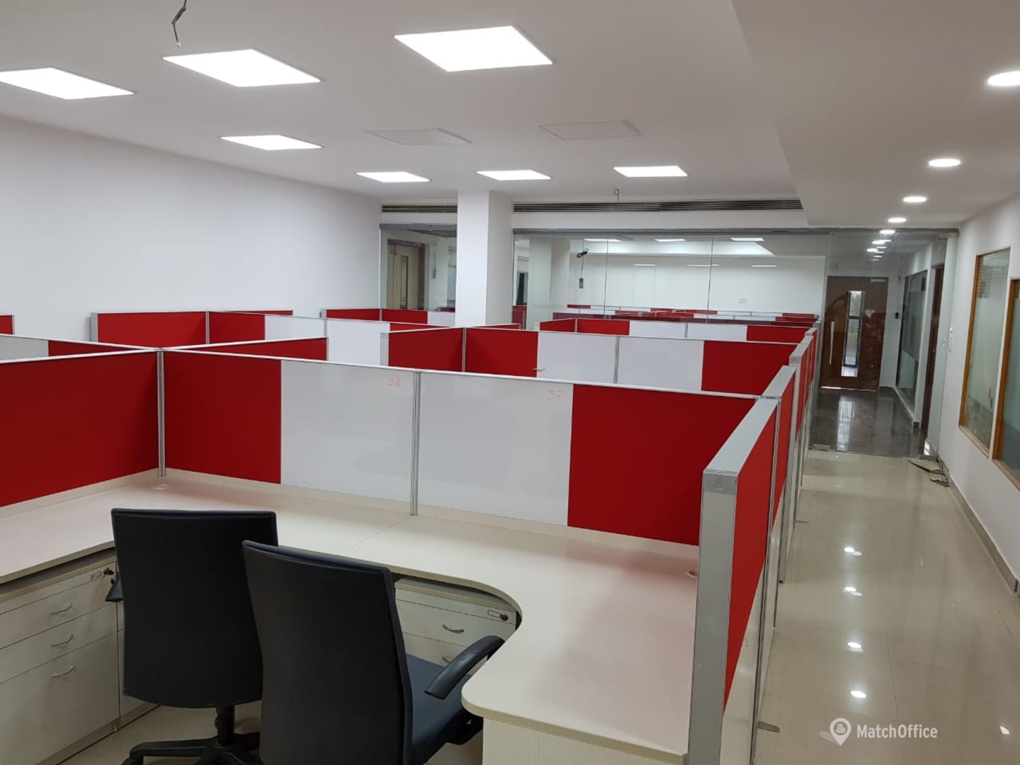 Coworking space for lease in Bengaluru Central No-175 • MatchOffice