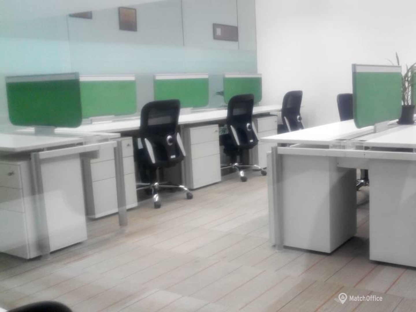 Co-Working on Sunshine Tower, Mumbai Central for Lease | MatchOffice.com