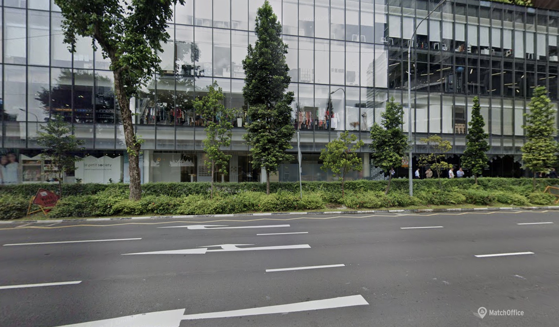 Spacious Business Center in Singapore CBD with Facilities.