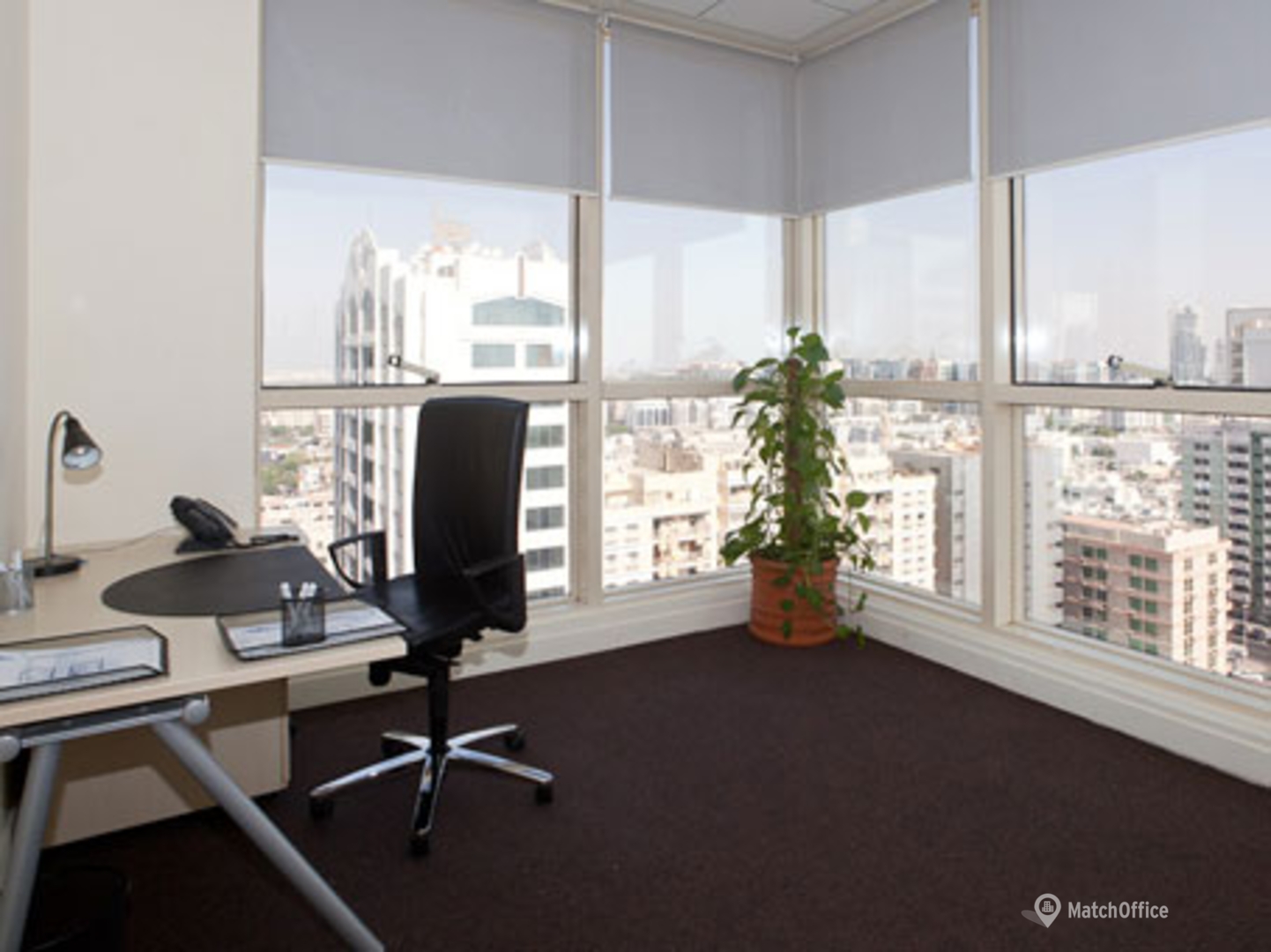 Shared Workspace on Al Ghaith Holding Tower, Abu Dhabi for Lease ...