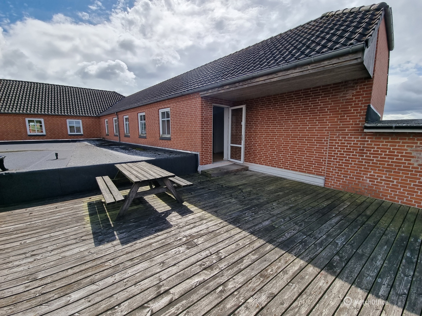 Rolighedsvej 6A i Thorsø - Lagerrum til leje 1300 m² Lokalebasen.dk