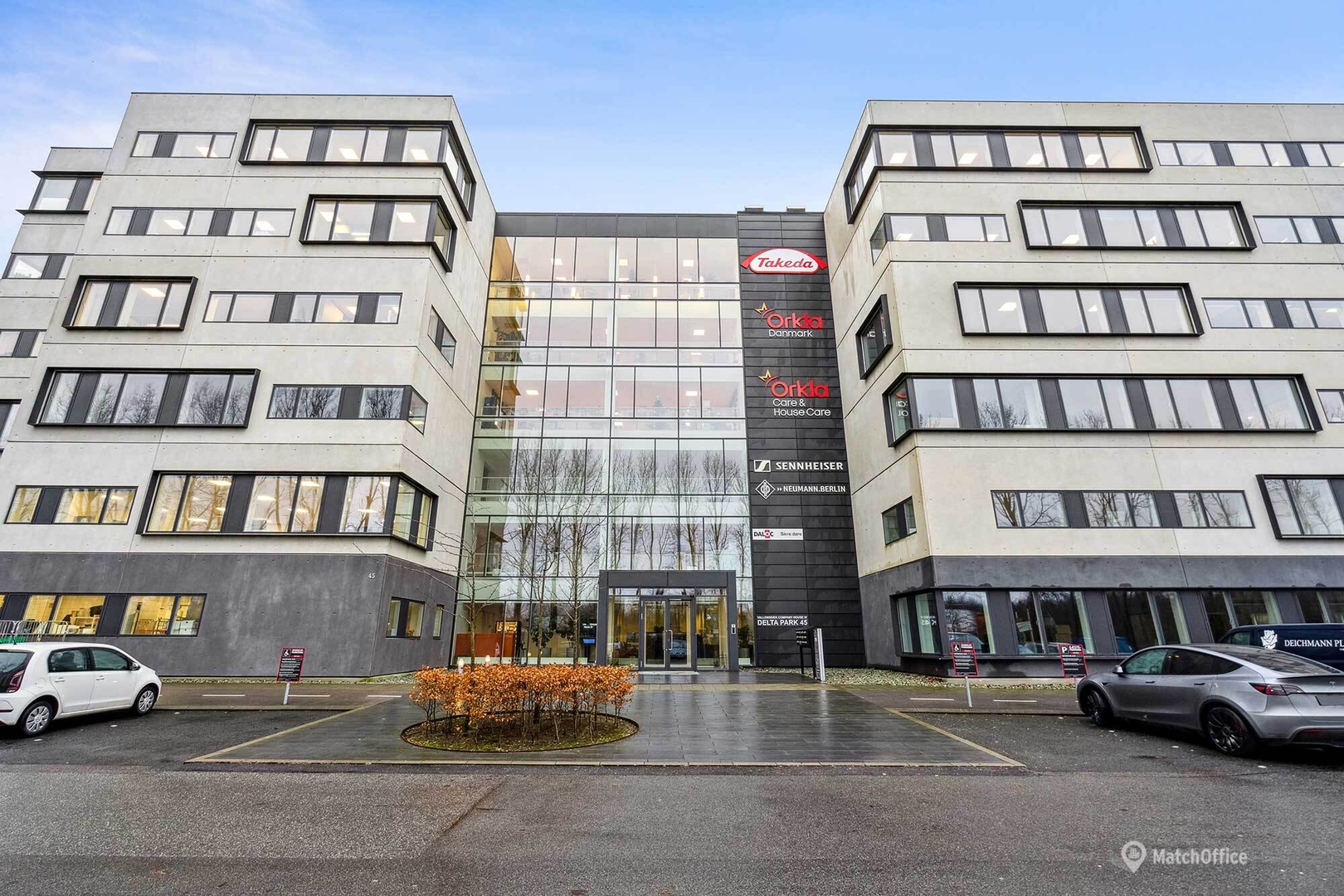 Delta Park 45 i Vallensbæk Strand - Kontor til leje 1070 m² ...