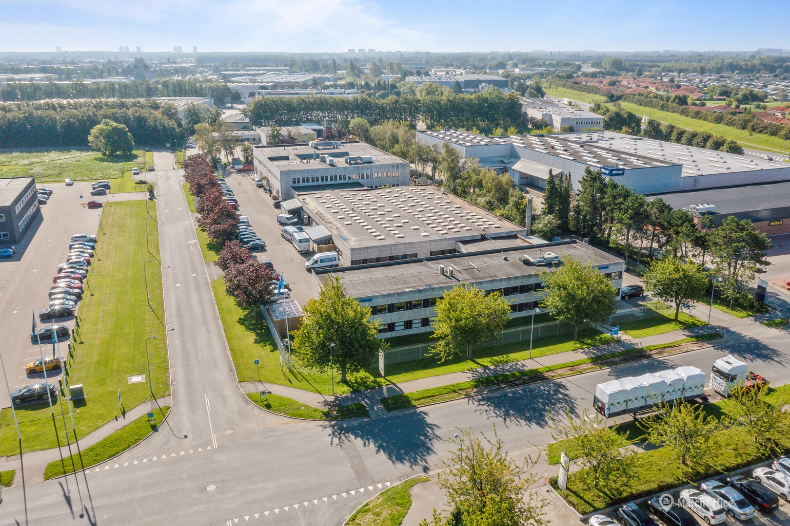 Kornmarksvej 21 i Brøndby - Lagerhal til leje 188 m² Lokalebasen.dk