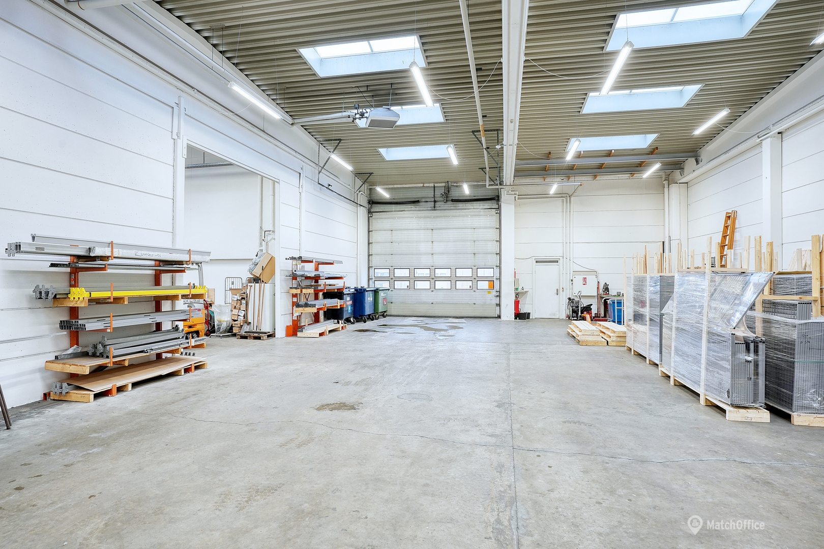 Elektronvej 6 i Greve - Lagerhal til leje 617 m² Lokalebasen.dk