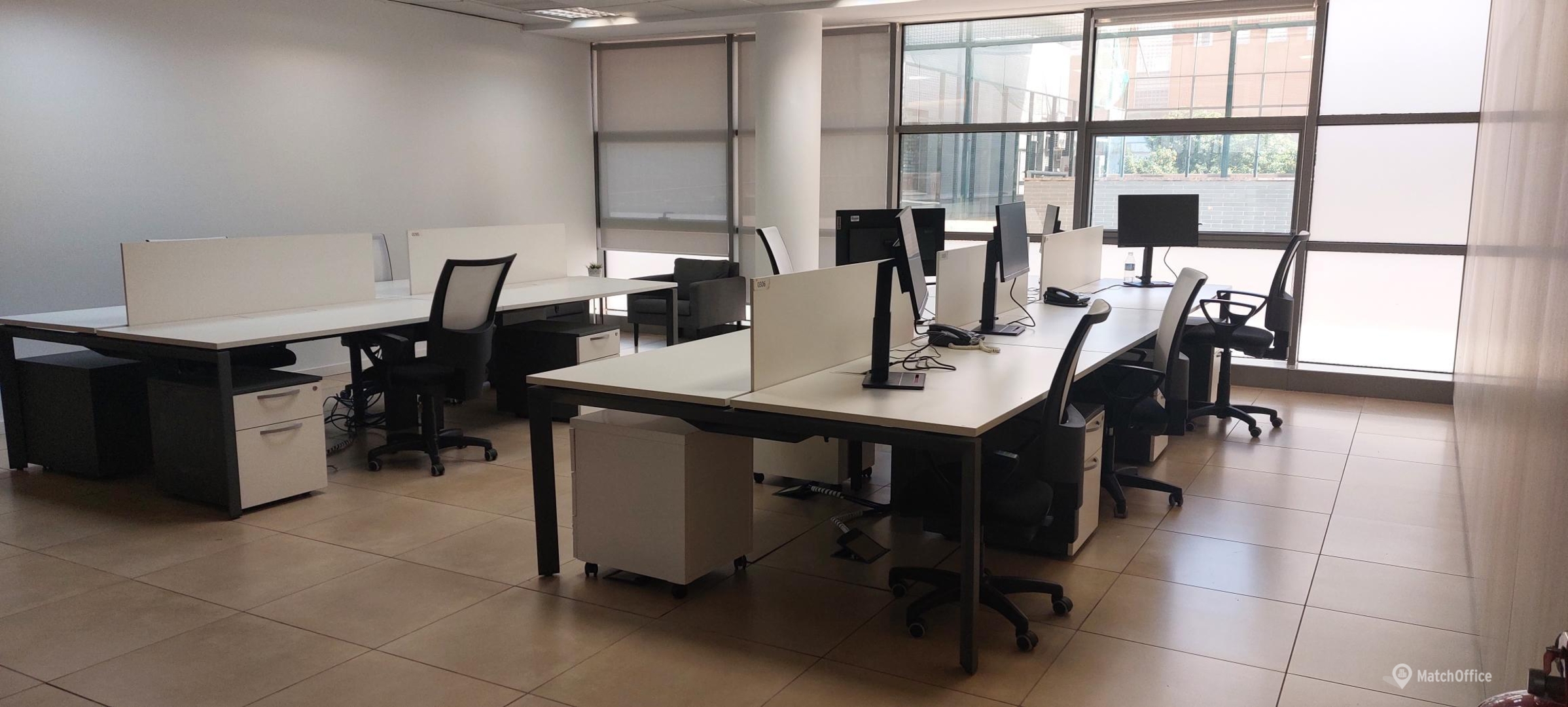 Centros de negocios en C. Charles Darwin, Sevilla - MatchOffice.es