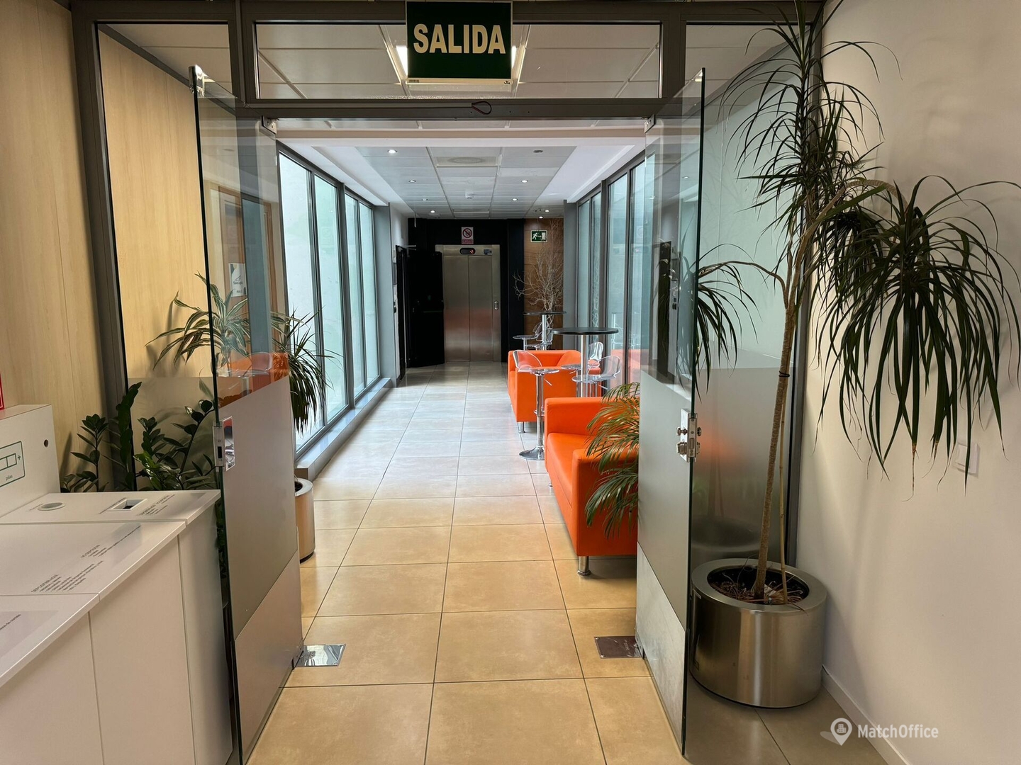 Oficina virtual en alquiler en Calle Charles Darwin s/n - MatchOffice.es