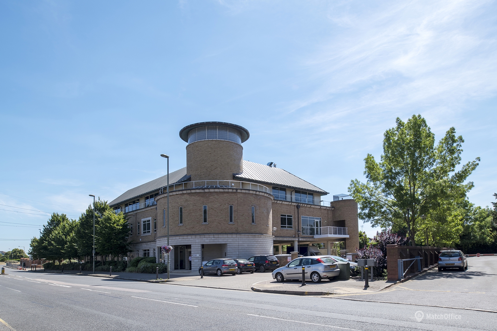 Centurion House, London Road, TW18 4AX Surrey - Business centre 75 m² ...