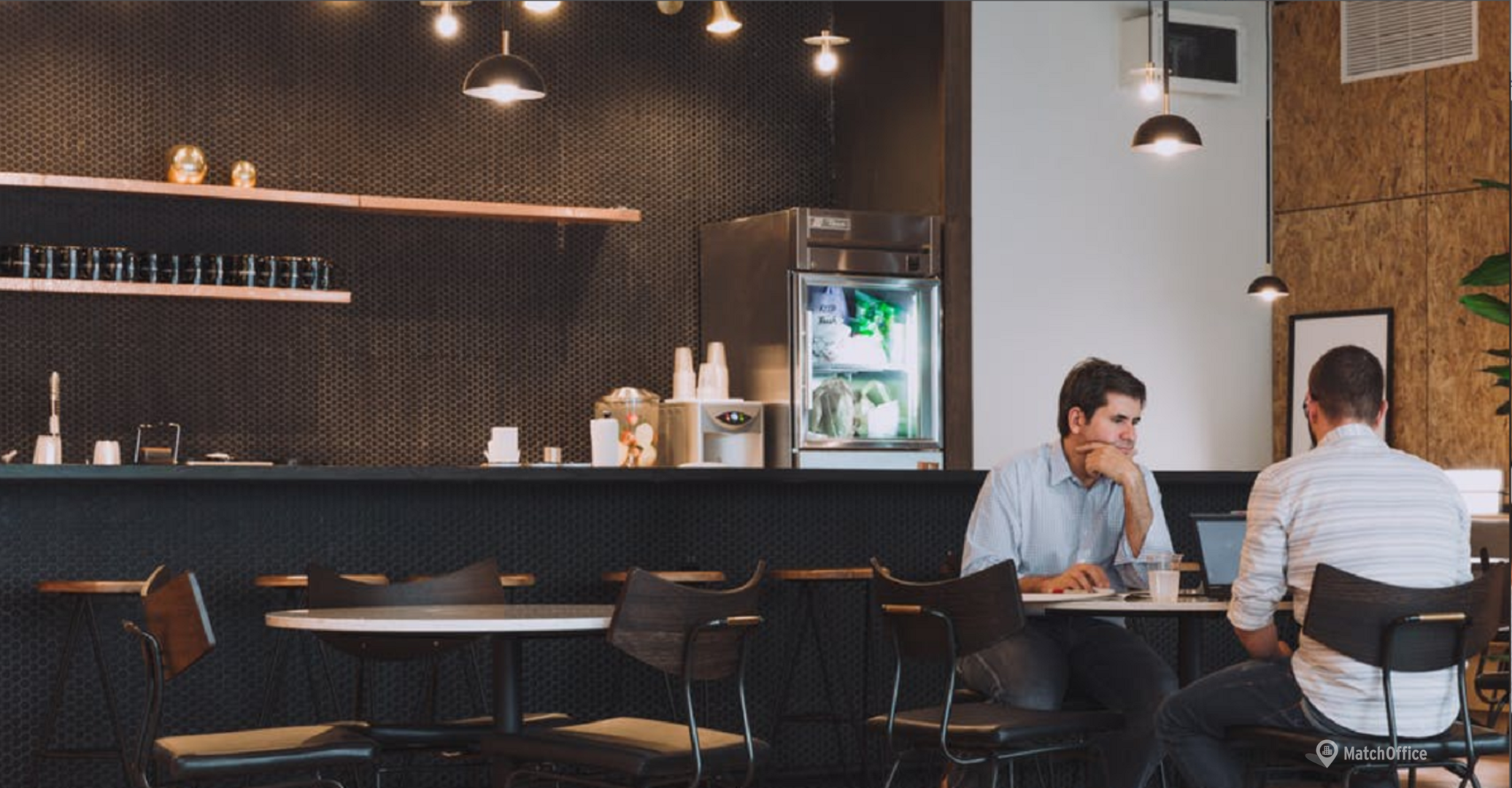 Old Street 207, EC1V 9NR The City of London - Business centre 200 m² ...