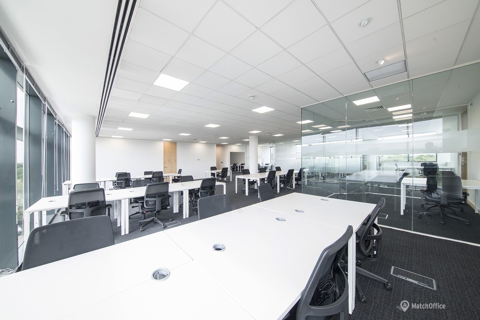 Manchester Airport, Outwood Lane, M90 4WP Manchester Hyde - Coworking ...