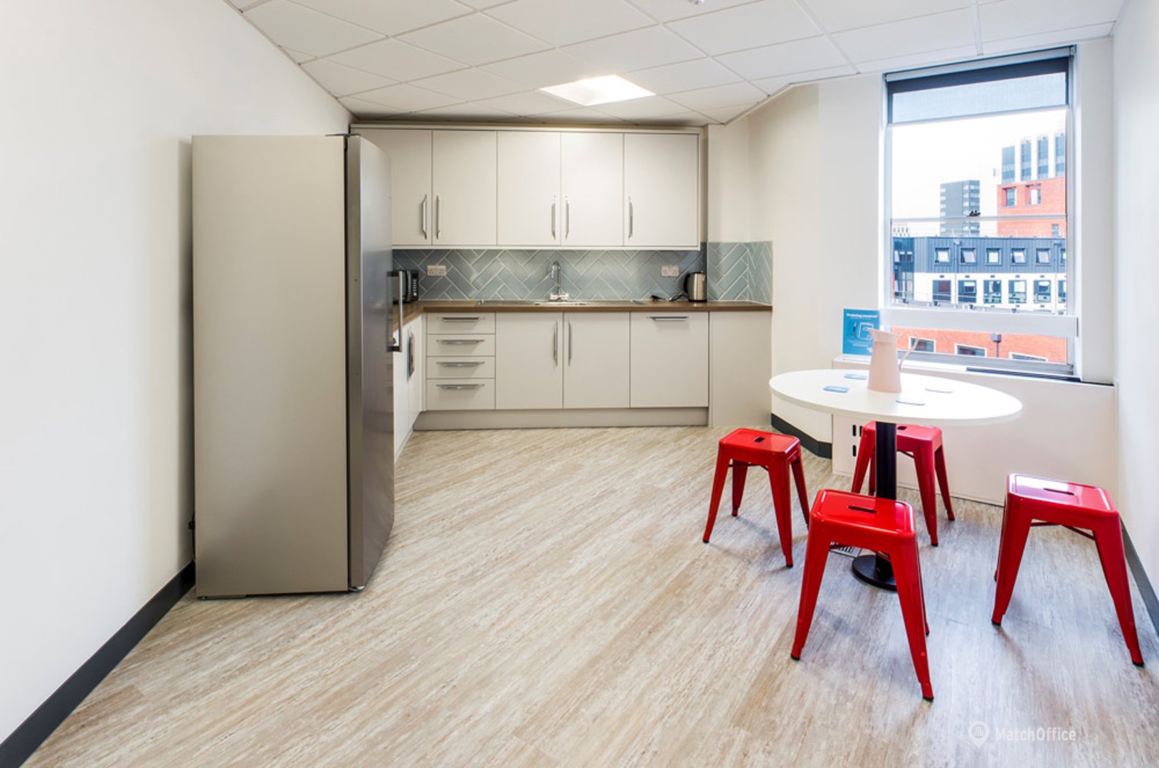 05 Fitzalan Place, Trafalgar House, CF24 0ED Cardiff Meeting room at ...