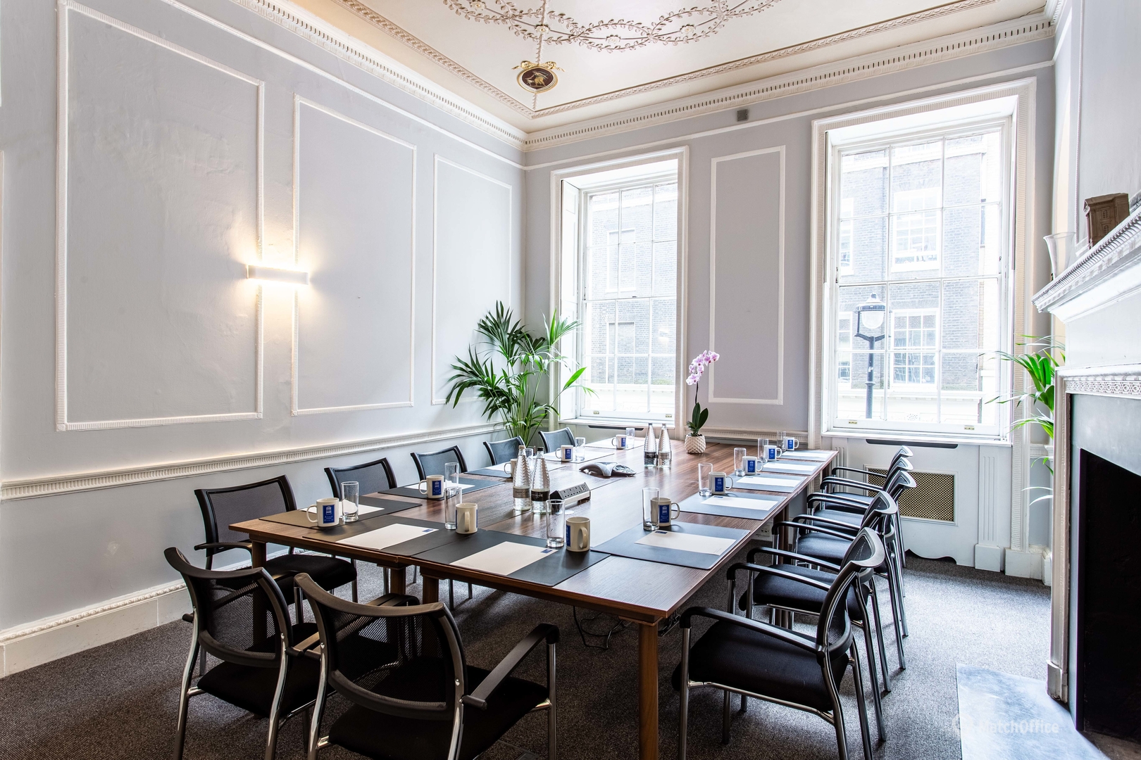 Co-Working on 7-10 Adam Street, Central London for Rent | MatchOffice.com