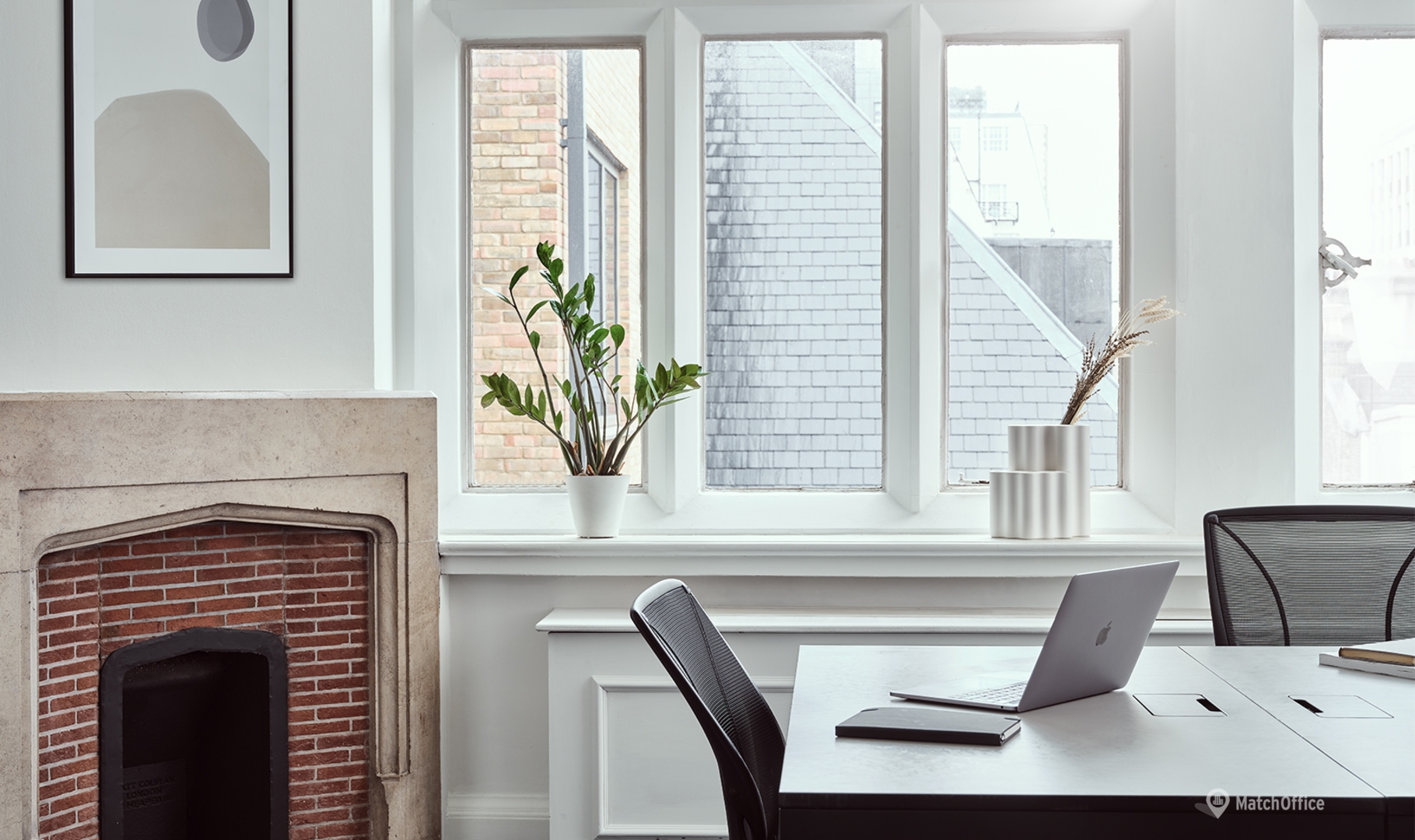 15 Stratton Street, W1J 8LQ The City of London - Business centre 100 m² ...