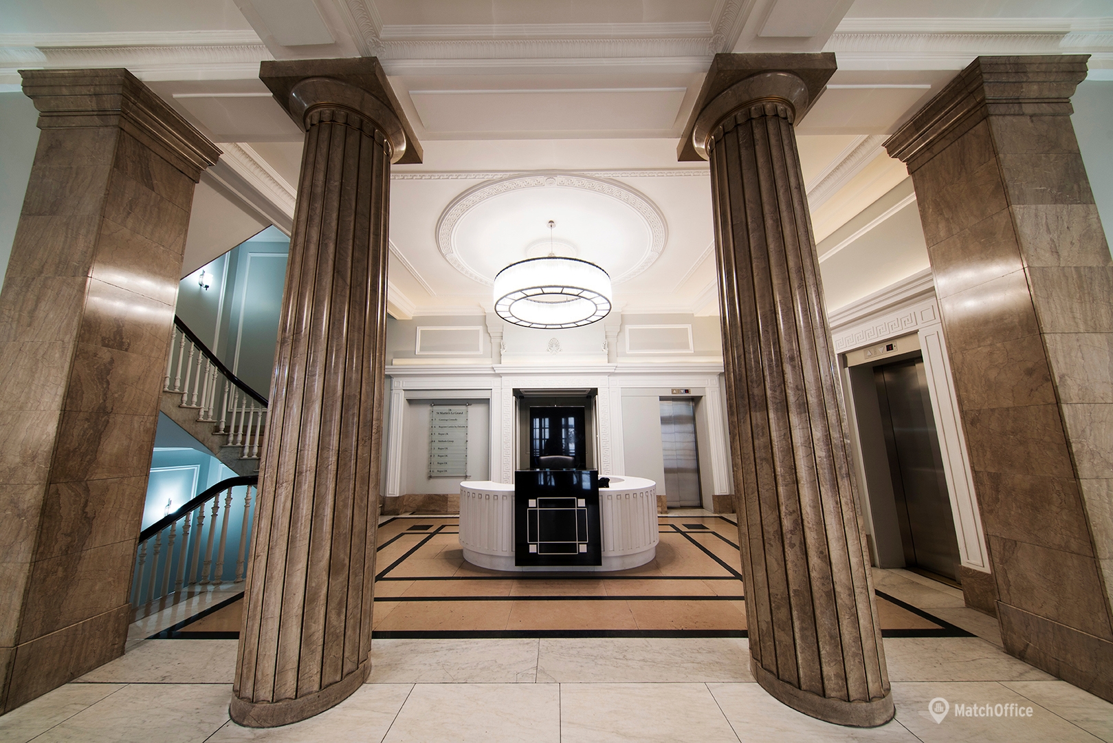 16 St Martin's le Grand, EC1A 4EN The City of London - Business centre ...