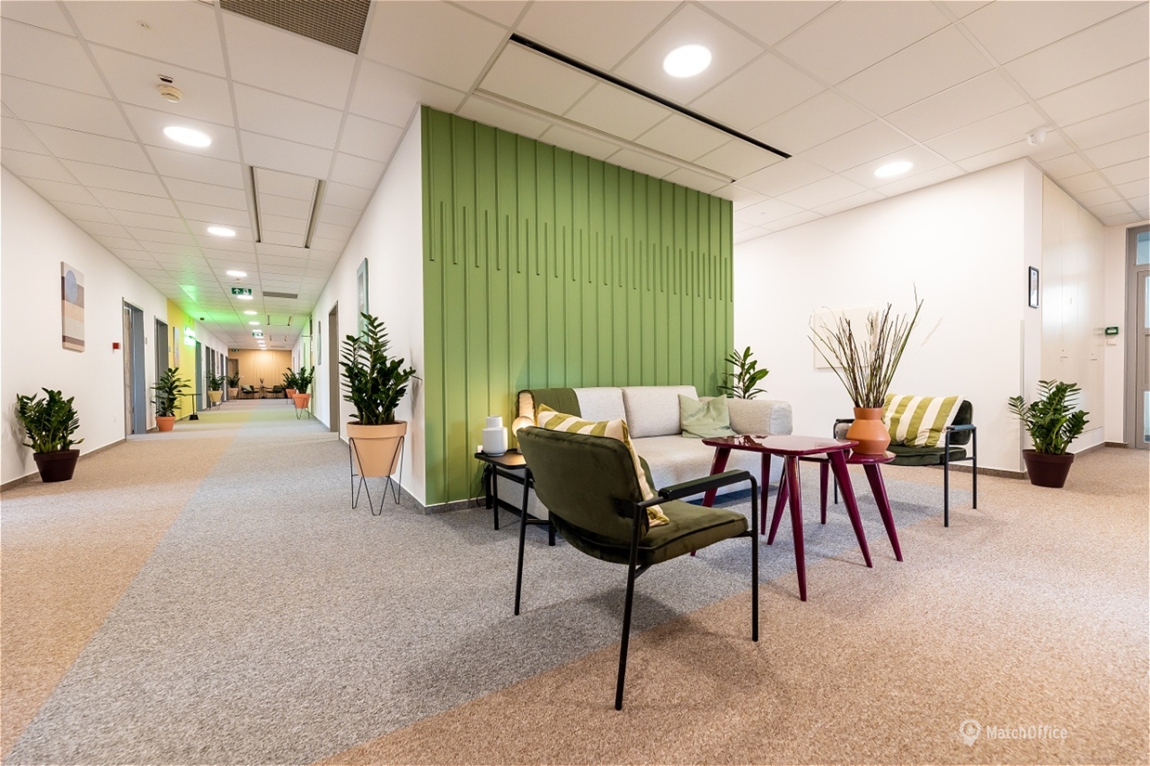 Co-Working on Irinyi József utca 4-20, Budapest for Rent | MatchOffice.com