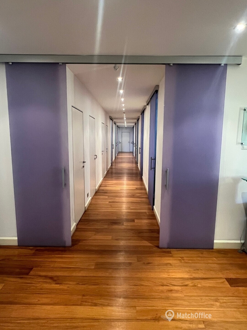 Premium Meeting Room for Reserve at Viale Bianca Maria MatchOffice.com