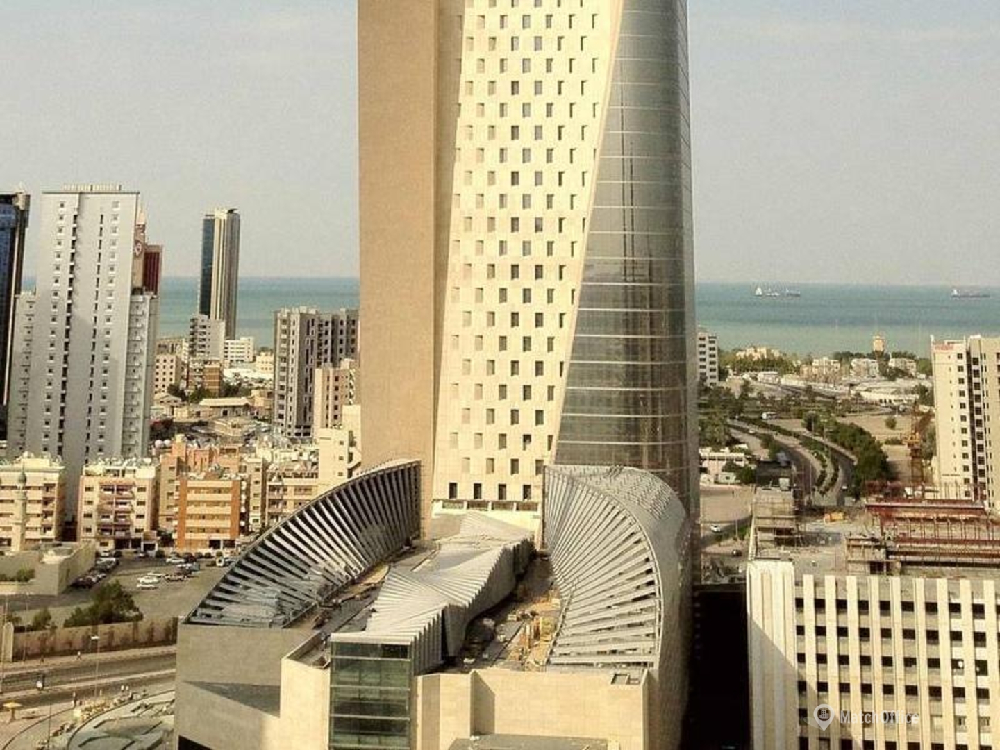 Al Hamra Tower, 35th floor, East Maqwa — Premium Business Centers for ...