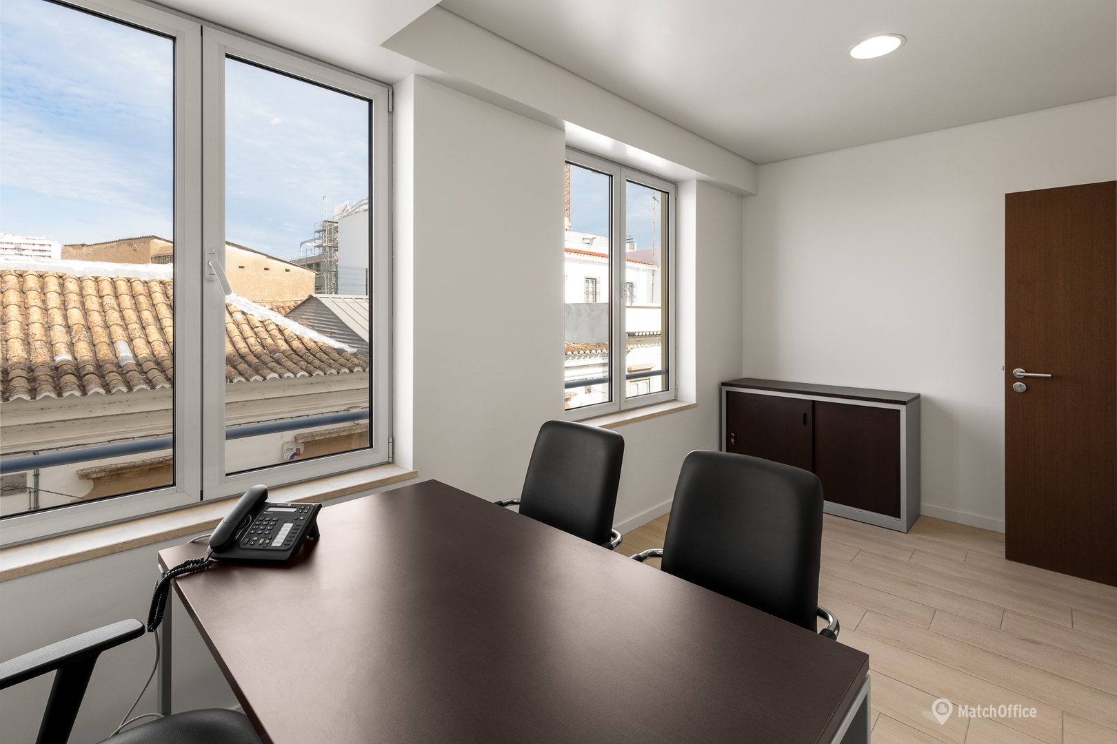 Rua de Santo António, nº2 – 1ª piso, 283 FARO — Prestigious Bussines ...