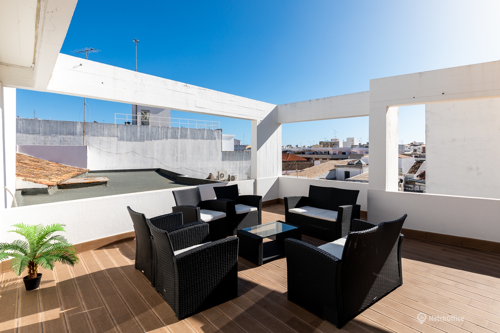 Rua de Santo António, nº2 – 1ª piso, 283 FARO — Prestigious Bussines ...