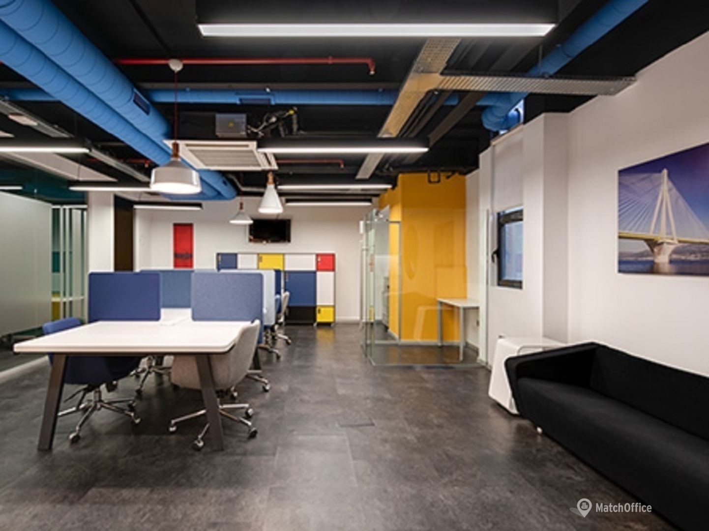 A prestigious business address in a prime location