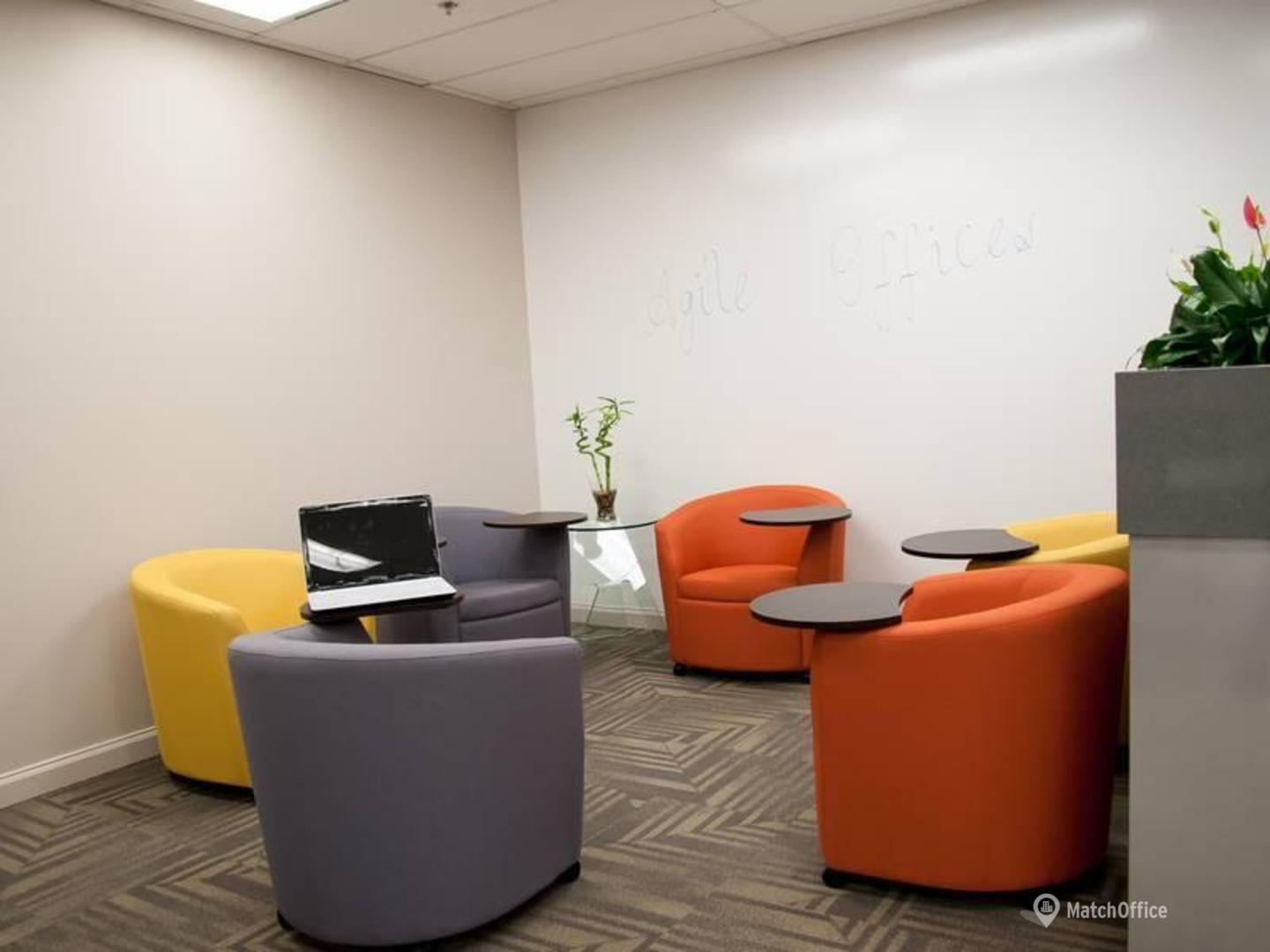 250 Yonge Street, Suite 2201 — Prestigious Bussines Suites for Lease in ...