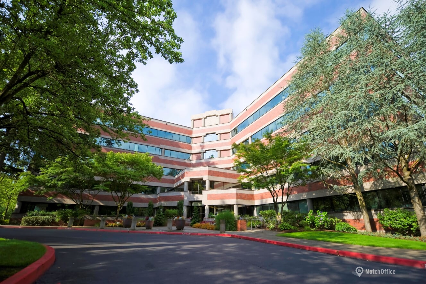 5 Centerpointe Drive, Suite 400 — Premium Business Parks for Rent in ...