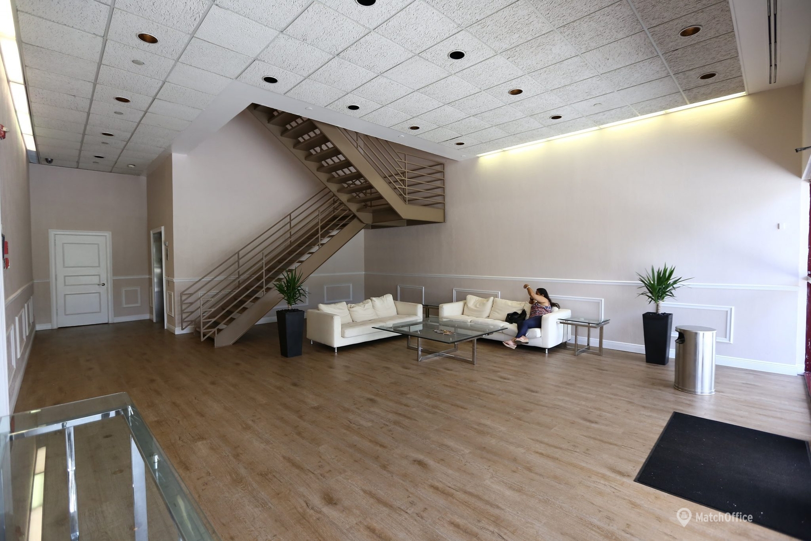 14505 Commerce Way — Prestigious Bussines Suites for Lease in Miami ...