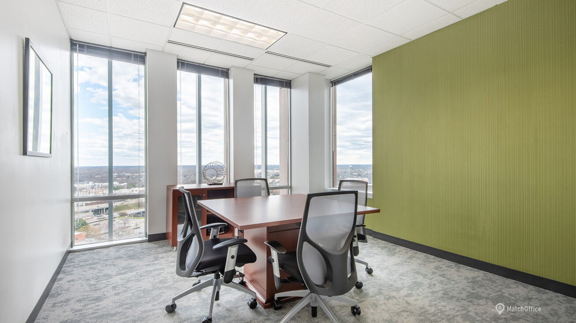 Premium Meeting Room for Reserve in North Tryon Street 101 MatchOffice.com